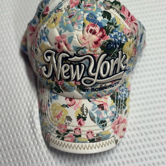 Robin Ruth | Accessories | Robin Ruth Multicolor Floral New York Ball ...
